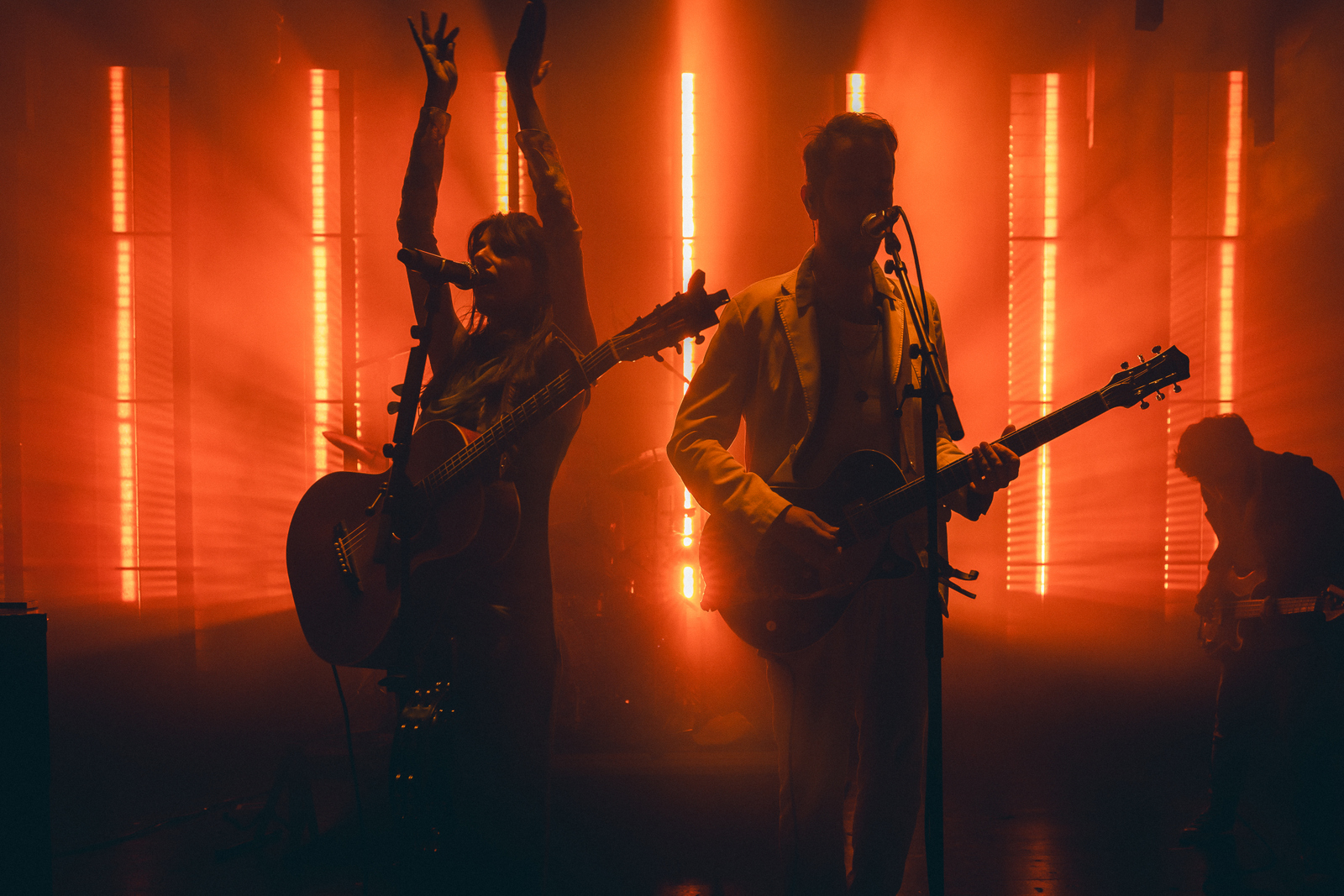 המופע של לולה מארש ושלומי שבן בבארבי - Yaniv Levi - הבלוג של יובל אראל